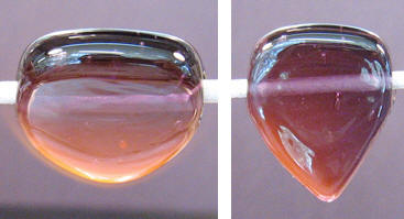 Free How-to Tutorials offered by Devardi Glass: Making A Heart Bead.